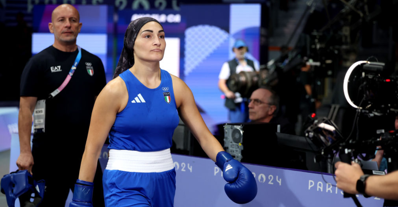 Boxer Angela Carini apologizes to Imane Khelif after ending their fight ...